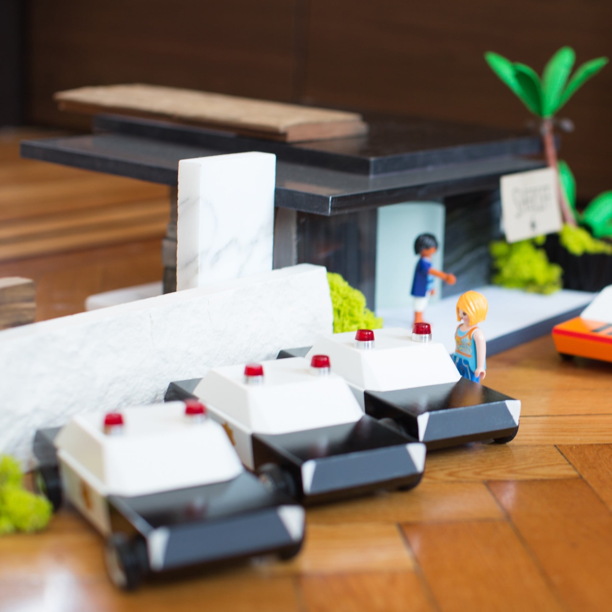 Candylab Toys Police Cruiser - Consortium